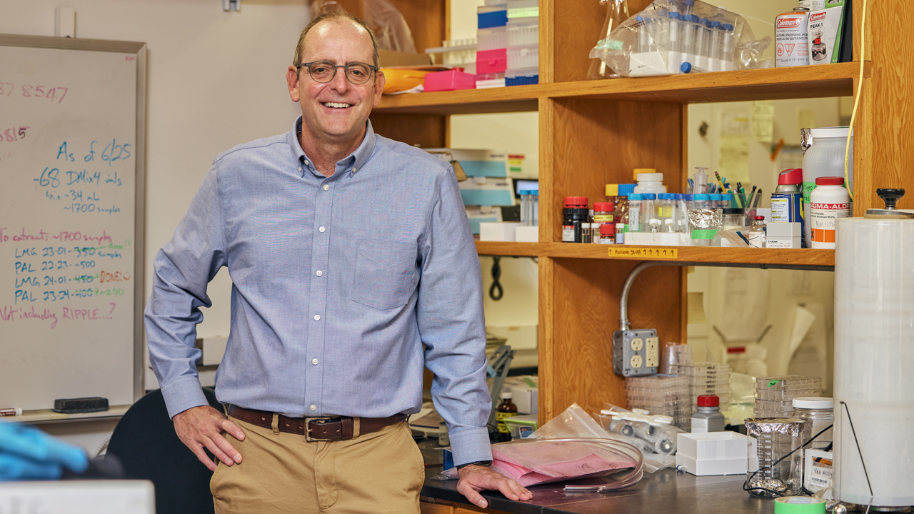 Benjamin Van Mooy - 2024 MacArthur Fellow - MacArthur Foundation